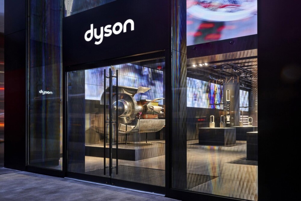 Dyson Retail-Buildout - Our Magic - satis&fy