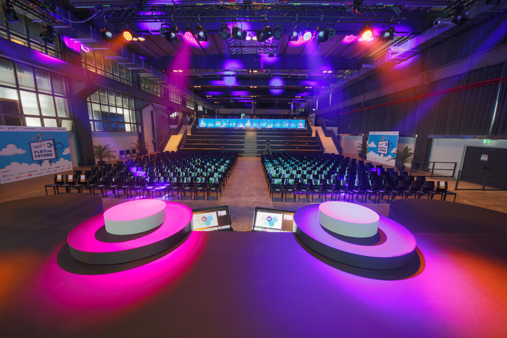 NextM „Play the Future” 2023 - News - satis&fy